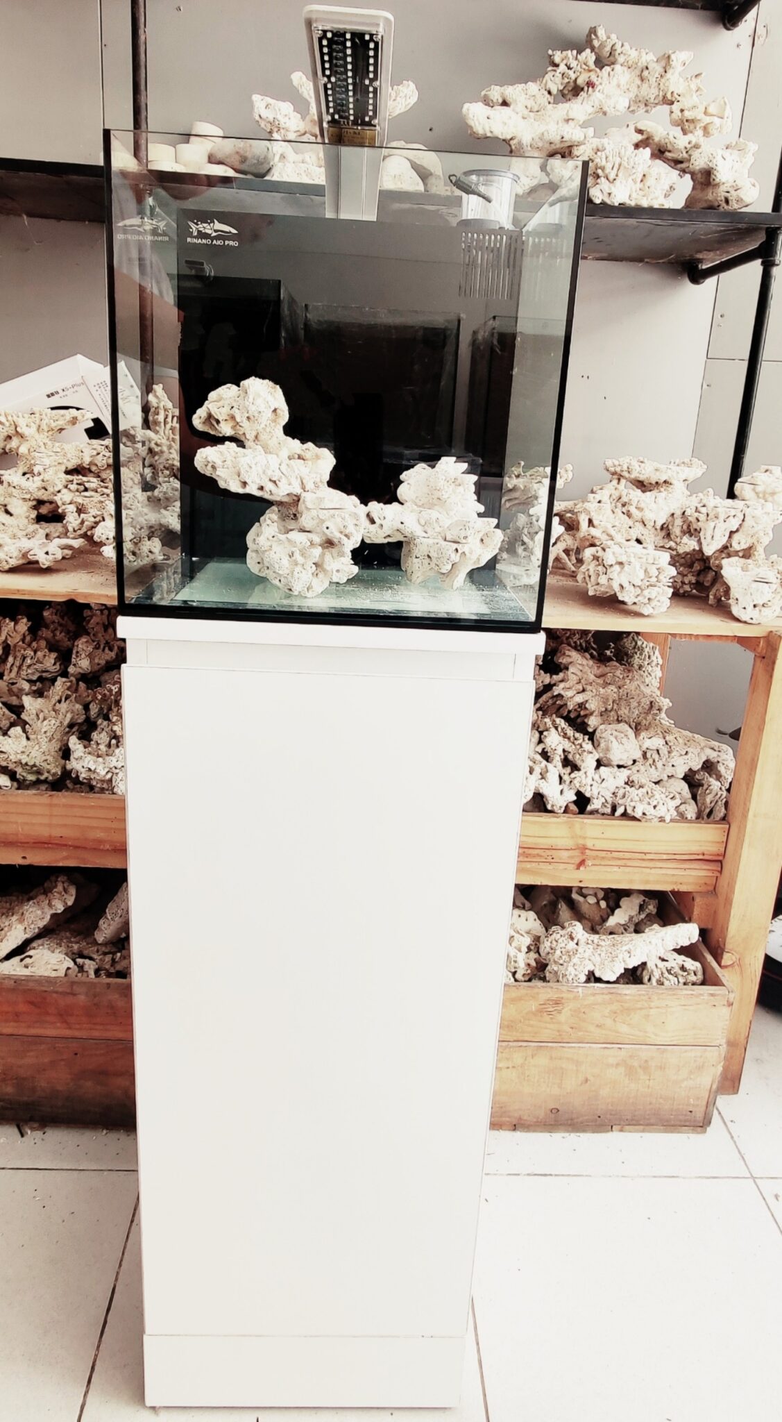 Combo hồ cubic 30 Q-Tank cơ bản - Rinaquarium